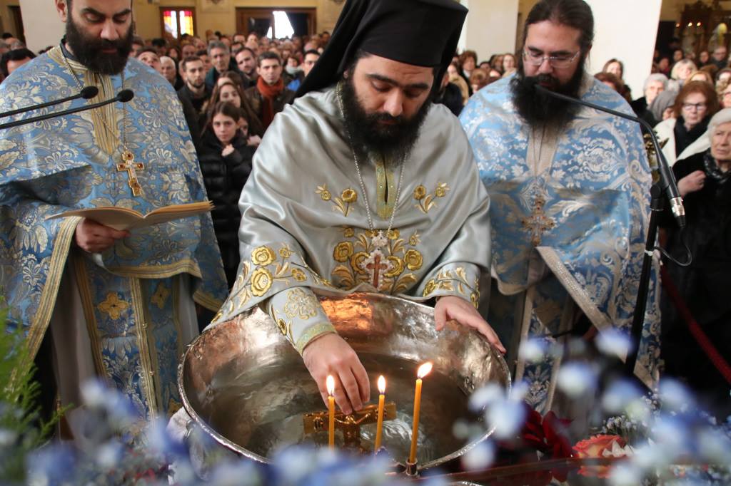 Blessing of the Waters in Greece « ORTHODOX CHRISTIAN FAITH AND LIFE